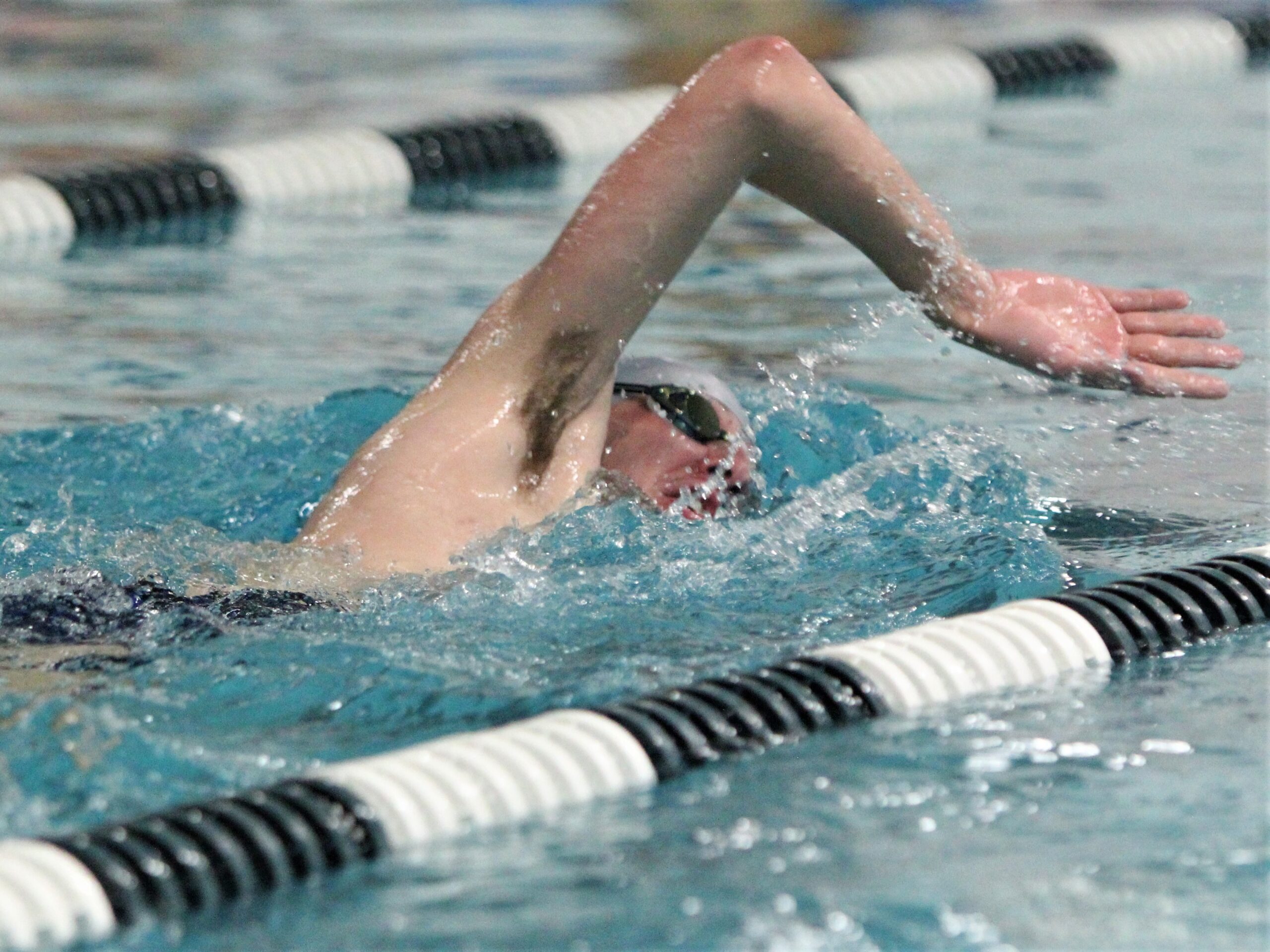 New study on avoiding shoulder injuries in elite swimmers - Training ...